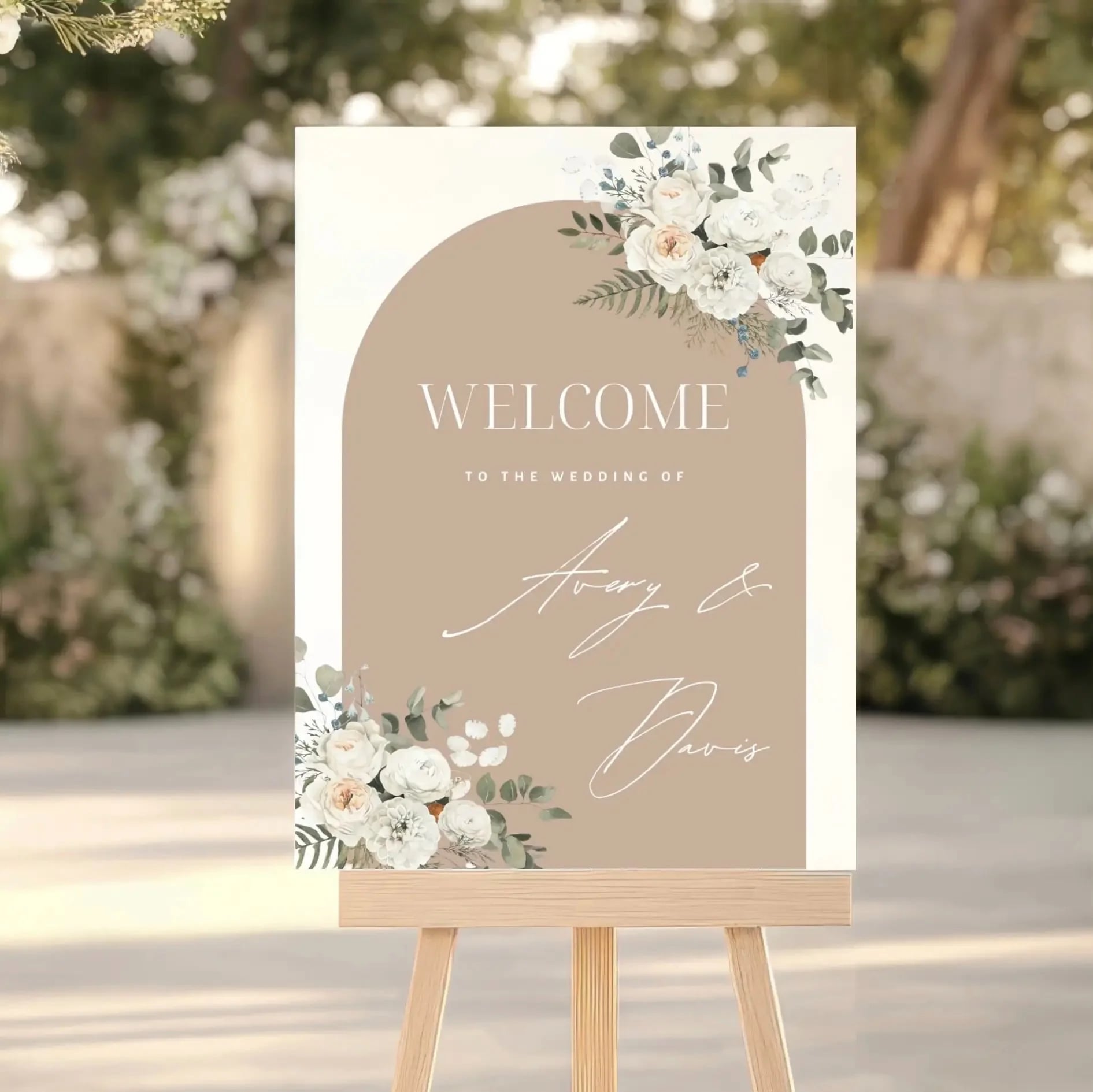 Custom Wedding Décor & Gifts | Personalized Signs, Invitations & Home ...